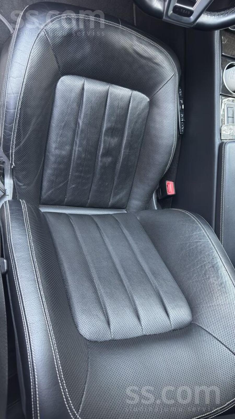 Mercedes-Benz CLS 500 2013 Liepāja, ar dzinēja tilpumu 4.70 L un nobraukumu 235 tūkst. km par 35000 €, foto 8 vietnē AUTOMOTO.COM.LV