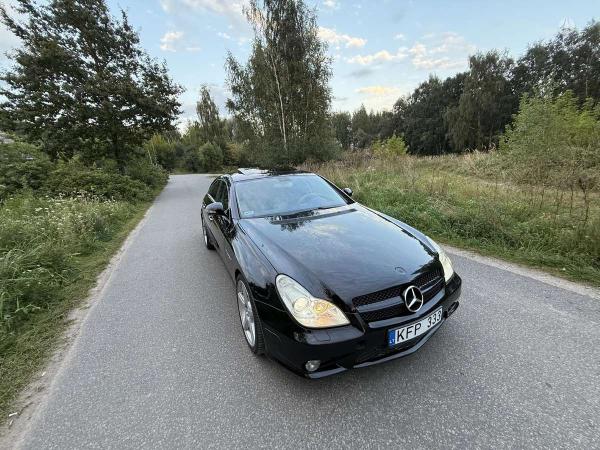 Black Mercedes-Benz cls-55-amg 2006 in Panevezys, with an engine capacity of 5.44 L and mileage of 267 thousand km for 12000 €, photo 1 on AUTOMOTO.COM.LV