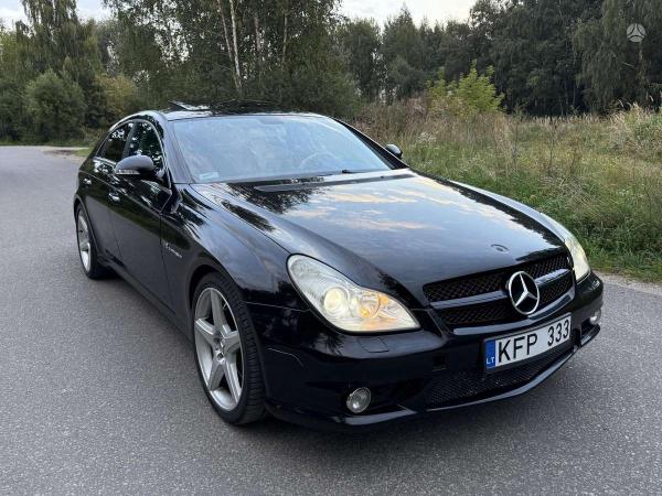 Black Mercedes-Benz cls-55-amg 2006 in Panevezys, with an engine capacity of 5.44 L and mileage of 267 thousand km for 12000 €, photo 7 on AUTOMOTO.COM.LV