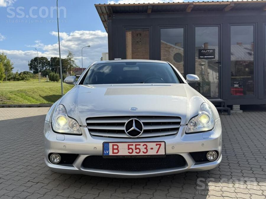 Серый Мерседес ЦЛС 55 АМГ 2005 в Резекне, объемом двигателя 5.50 л и пробегом 259 тыс. км за 13990 €, фото 1 на AUTOMOTO.COM.LV
