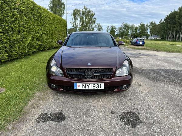 Sarkans Mercedes-Benz cls-55-amg 2006 Tartu, ar dzinēja tilpumu 5.44 L un nobraukumu 218 tūkst. km par 18700 €, foto 2 vietnē AUTOMOTO.COM.LV