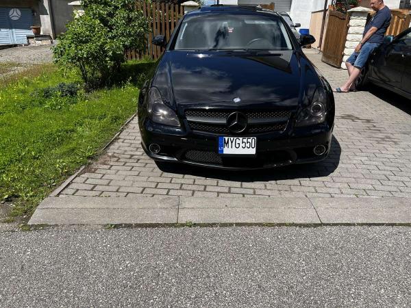 Melns Mercedes-Benz CLS 550 2008 Panevēža, ar dzinēja tilpumu 5.50 L un nobraukumu 305 tūkst. km par 7900 €, foto 2 vietnē AUTOMOTO.COM.LV