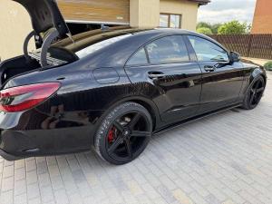 Melns Mercedes-Benz CLS 550 2013 Šauļi, ar dzinēja tilpumu 4.66 L un nobraukumu 48 tūkst. km par 26800 €, foto 6 vietnē AUTOMOTO.COM.LV