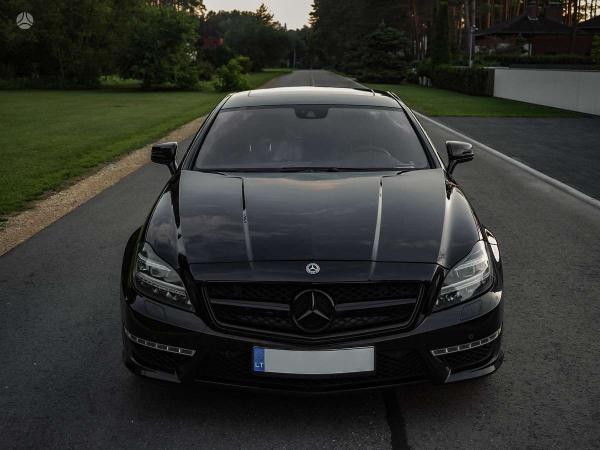 Black Mercedes-Benz CLS 550 2014 in Vilnius, with an engine capacity of 4.70 L and mileage of 140 thousand km for 21000 €, photo 5 on AUTOMOTO.COM.LV