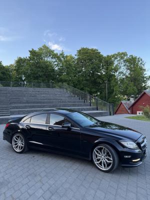 Melns Mercedes-Benz CLS 550 2012 Paide, ar dzinēja tilpumu 4.70 L un nobraukumu 285 tūkst. km par 15500 €, foto 4 vietnē AUTOMOTO.COM.LV