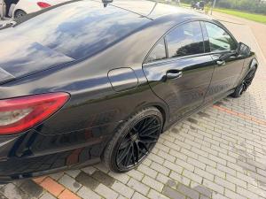 Melns Mercedes-Benz CLS 550 2013 Kretinga, ar dzinēja tilpumu 4.70 L un nobraukumu 260 tūkst. km par 17000 €, foto 3 vietnē AUTOMOTO.COM.LV