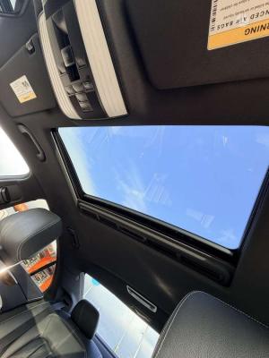 Melns Mercedes-Benz CLS 550 2013 Kretinga, ar dzinēja tilpumu 4.70 L un nobraukumu 260 tūkst. km par 17000 €, foto 17 vietnē AUTOMOTO.COM.LV