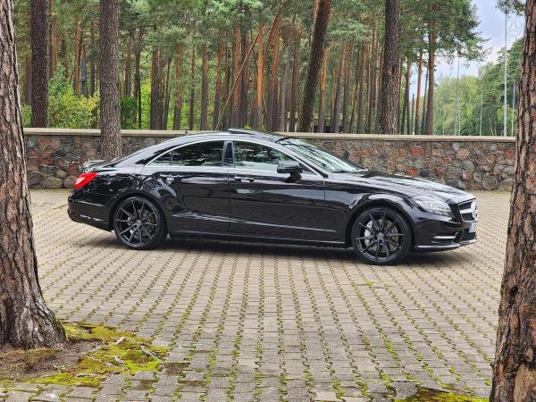 Черный Мерседес ЦЛС 550 2014 в Клайпеда, объемом двигателя 4.70 л и пробегом 95 тыс. км за 20800 €, фото 3 на AUTOMOTO.COM.LV
