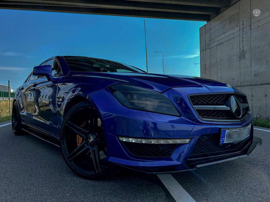 Zils Mercedes-Benz CLS 550 2014 Kauņa, ar dzinēja tilpumu 4.70 L un nobraukumu 240 tūkst. km par 24000 €, foto 4 vietnē AUTOMOTO.COM.LV
