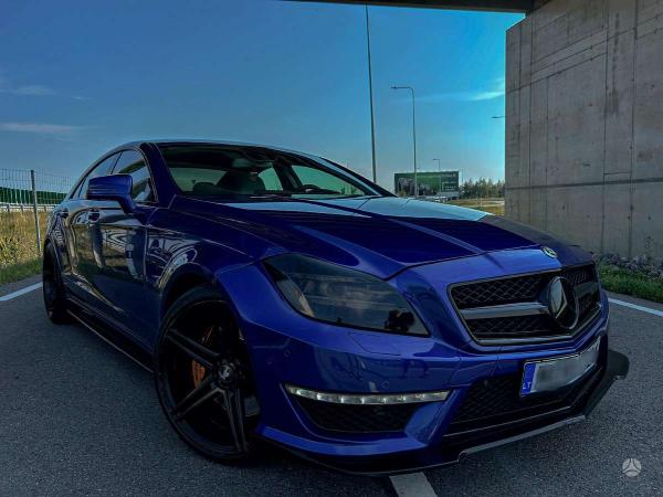 Blue Mercedes-Benz CLS 550 2014 in Kaunas, with an engine capacity of 4.70 L and mileage of 240 thousand km for 24000 €, photo 4 on AUTOMOTO.COM.LV