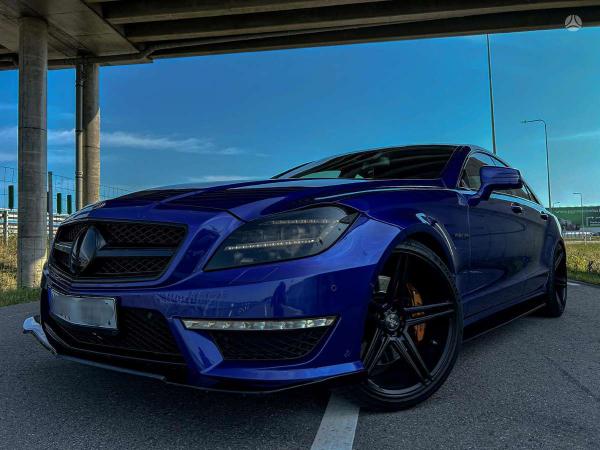 Blue Mercedes-Benz CLS 550 2014 in Kaunas, with an engine capacity of 4.70 L and mileage of 240 thousand km for 24000 €, photo 5 on AUTOMOTO.COM.LV