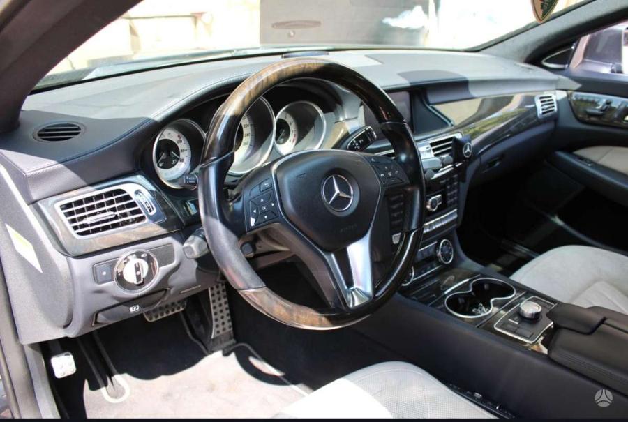 Pelēks Mercedes-Benz CLS 550 2012 Kauņa, ar dzinēja tilpumu 4.70 L un nobraukumu 199 tūkst. km par 13700 €, foto 6 vietnē AUTOMOTO.COM.LV