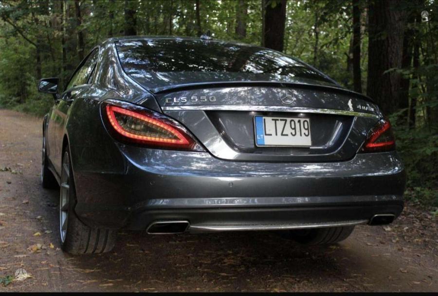 Pelēks Mercedes-Benz CLS 550 2012 Kauņa, ar dzinēja tilpumu 4.70 L un nobraukumu 199 tūkst. km par 13700 €, foto 11 vietnē AUTOMOTO.COM.LV