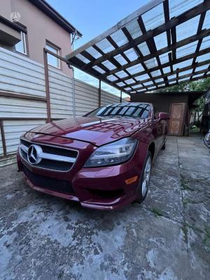 Red Mercedes-Benz CLS 550 2012 in Kaunas, with an engine capacity of 4.70 L and mileage of 223 thousand km for 6500 €, photo 14 on AUTOMOTO.COM.LV