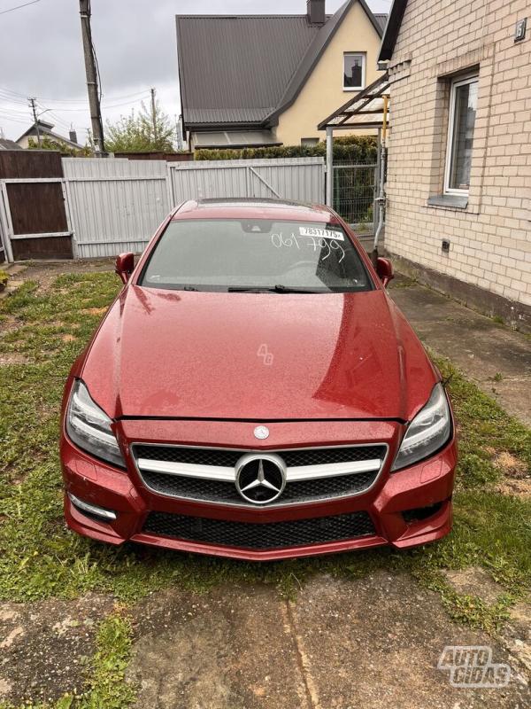 Sarkans Mercedes-Benz CLS 550 2013 Kauņa, ar dzinēja tilpumu 4.70 L un nobraukumu 223 tūkst. km par 9000 €, foto 1 vietnē AUTOMOTO.COM.LV