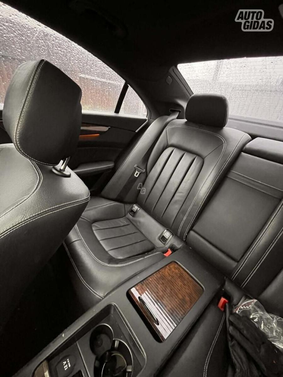 Red Mercedes-Benz CLS 550 2013 in Kaunas, with an engine capacity of 4.70 L and mileage of 223 thousand km for 9000 €, photo 13 on AUTOMOTO.COM.LV