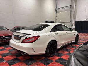 Balts Mercedes-Benz CLS 550 2018 Viļņa, ar dzinēja tilpumu 3.66 L un nobraukumu 142 tūkst. km par 31990 €, foto 4 vietnē AUTOMOTO.COM.LV