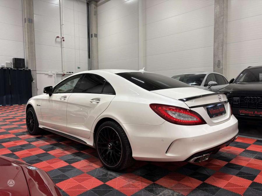 Balts Mercedes-Benz CLS 550 2018 Viļņa, ar dzinēja tilpumu 3.66 L un nobraukumu 142 tūkst. km par 31990 €, foto 6 vietnē AUTOMOTO.COM.LV