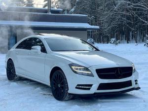 White Mercedes-Benz CLS 550 2012 in Vilnius, with an engine capacity of 0.00 L and mileage of 156 thousand km for 13250 €, photo 3 on AUTOMOTO.COM.LV