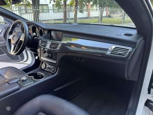 White Mercedes-Benz CLS 550 2012 in Jonava, with an engine capacity of 4.70 L and mileage of 196 thousand km for 12250 €, photo 32 on AUTOMOTO.COM.LV