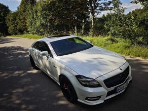 Balts Mercedes-Benz CLS 550 2013 Plungė, ar dzinēja tilpumu 4.66 L un nobraukumu 263 tūkst. km par 21000 €, foto 18 vietnē AUTOMOTO.COM.LV