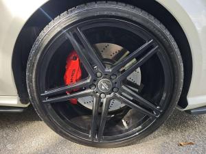 Balts Mercedes-Benz CLS 550 2013 Plungė, ar dzinēja tilpumu 4.66 L un nobraukumu 263 tūkst. km par 21000 €, foto 27 vietnē AUTOMOTO.COM.LV