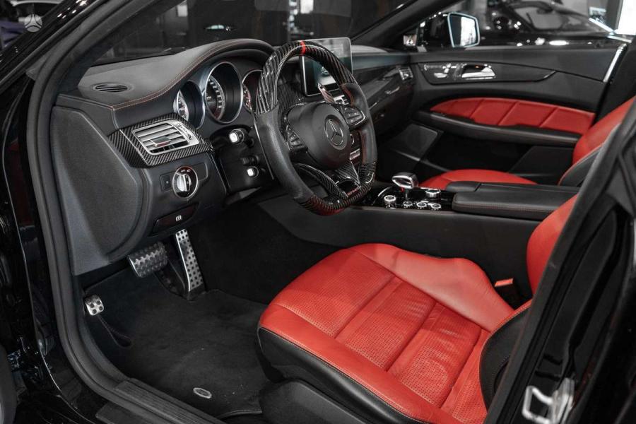 Black Mercedes-Benz cls-63-amg 2015 in Riga, with an engine capacity of 5.46 L and mileage of 204 thousand km for 35900 €, photo 10 on AUTOMOTO.COM.LV