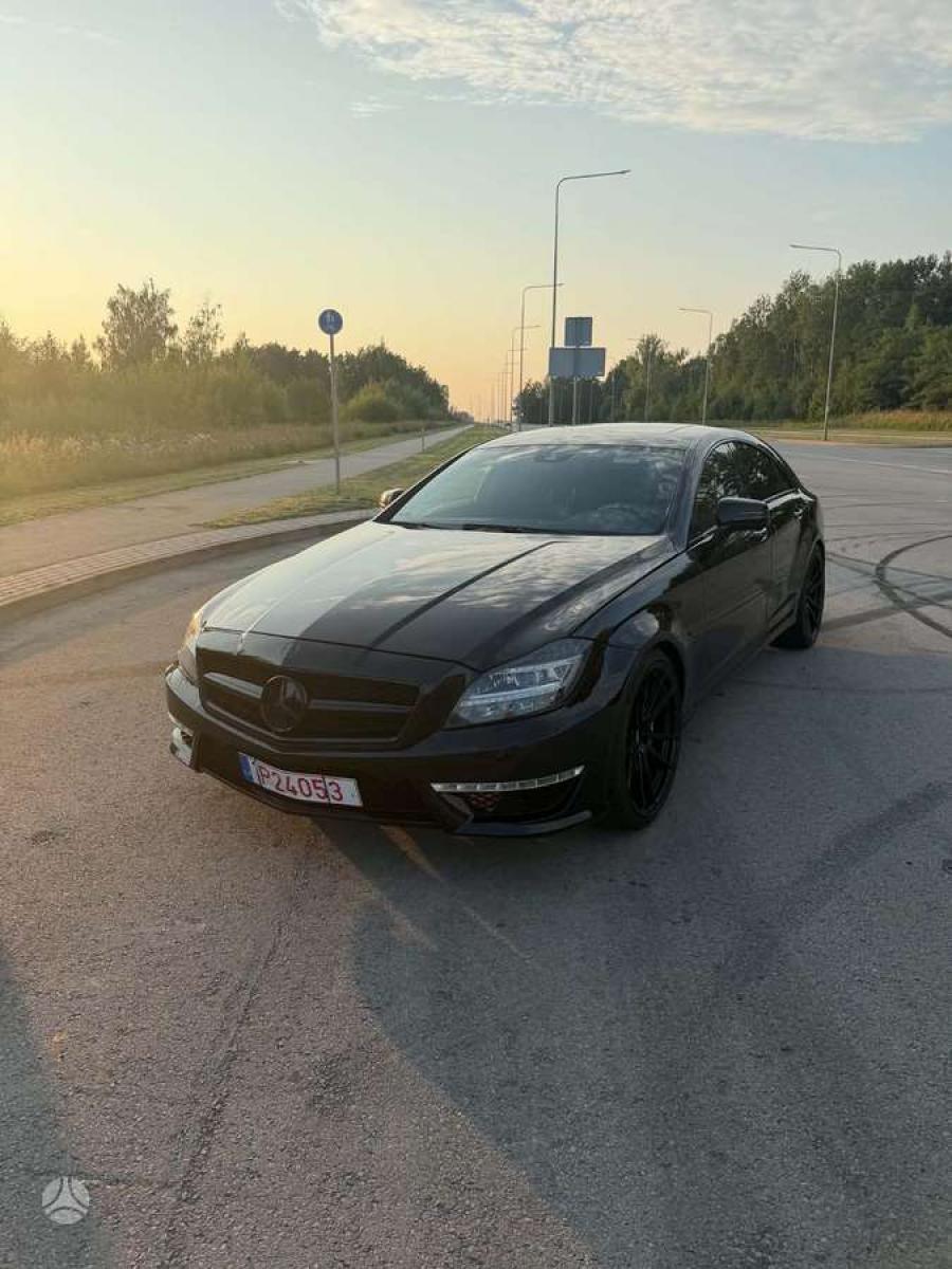 Черный Мерседес ЦЛС 63 АМГ 2013 в Шяуляй, объемом двигателя 5.50 л и пробегом 150 тыс. км за 21000 €, фото 5 на AUTOMOTO.COM.LV
