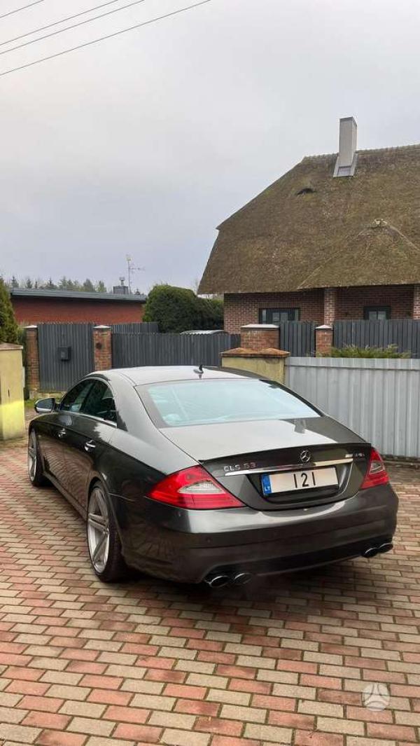 Brown Mercedes-Benz cls-63-amg 2007 in Kaunas, with an engine capacity of 6.21 L and mileage of 254 thousand km for 13300 €, photo 6 on AUTOMOTO.COM.LV
