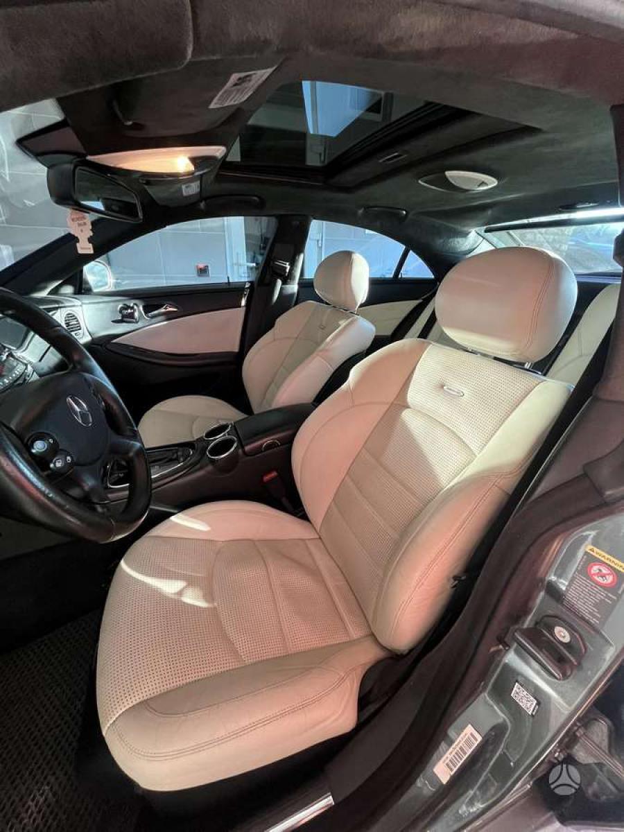 Brown Mercedes-Benz cls-63-amg 2007 in Kaunas, with an engine capacity of 6.21 L and mileage of 254 thousand km for 13300 €, photo 21 on AUTOMOTO.COM.LV