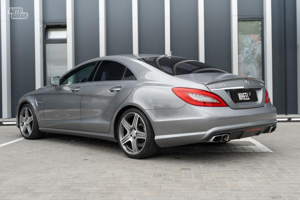 Mercedes-Benz cls-63-amg 2012 in Vilnius, with an engine capacity of 5.50 L and mileage of 184 thousand km for 27999 €, photo 3 on AUTOMOTO.COM.LV