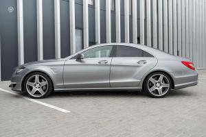 Grey Mercedes-Benz cls-63-amg 2012 in Vilnius, with an engine capacity of 5.46 L and mileage of 184 thousand km for 22000 €, photo 3 on AUTOMOTO.COM.LV