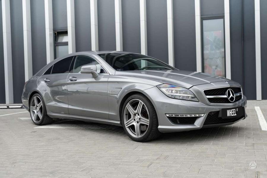 Grey Mercedes-Benz cls-63-amg 2012 in Vilnius, with an engine capacity of 5.46 L and mileage of 184 thousand km for 22000 €, photo 8 on AUTOMOTO.COM.LV