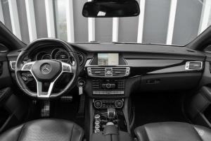 Grey Mercedes-Benz cls-63-amg 2012 in Vilnius, with an engine capacity of 5.46 L and mileage of 184 thousand km for 22000 €, photo 16 on AUTOMOTO.COM.LV