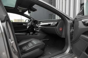 Grey Mercedes-Benz cls-63-amg 2012 in Vilnius, with an engine capacity of 5.46 L and mileage of 184 thousand km for 22000 €, photo 18 on AUTOMOTO.COM.LV