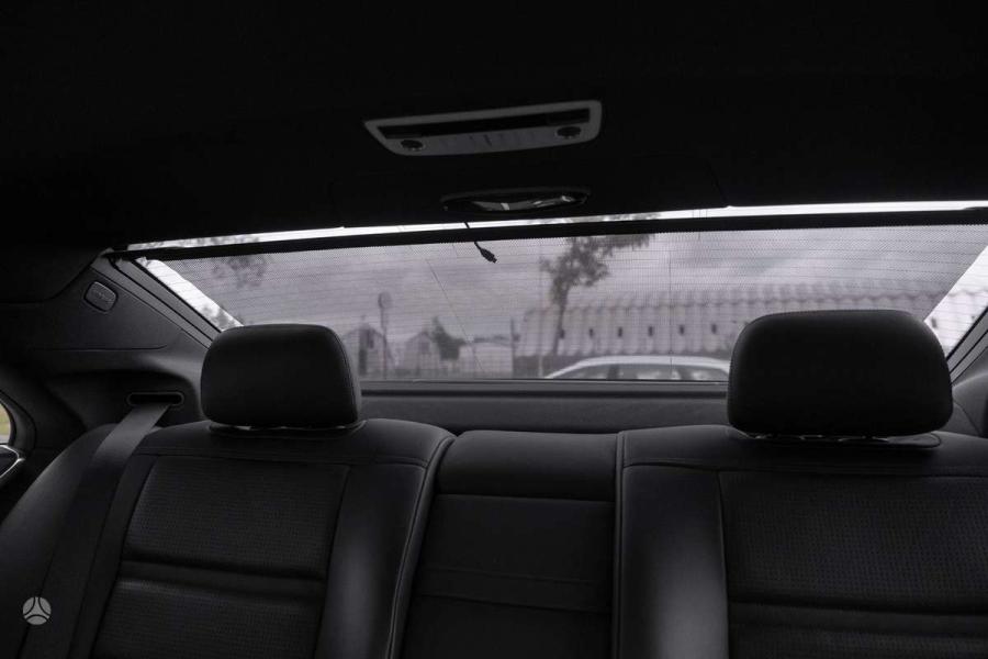 Grey Mercedes-Benz cls-63-amg 2012 in Vilnius, with an engine capacity of 5.46 L and mileage of 184 thousand km for 22000 €, photo 21 on AUTOMOTO.COM.LV