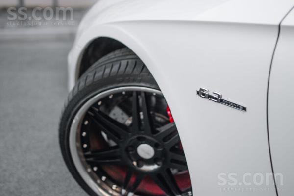 White Mercedes-Benz cls-63-amg 2006 in Riga, with an engine capacity of 6.30 L and mileage of 41 thousand km for 33000 €, photo 7 on AUTOMOTO.COM.LV
