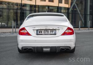 White Mercedes-Benz cls-63-amg 2006 in Riga, with an engine capacity of 6.30 L and mileage of 41 thousand km for 33000 €, photo 12 on AUTOMOTO.COM.LV