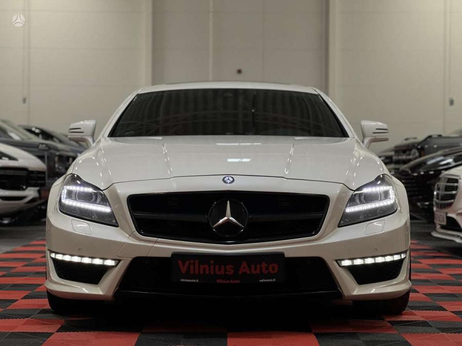 Balts Mercedes-Benz cls-63-amg 2014 Viļņa, ar dzinēja tilpumu 5.46 L un nobraukumu 77 tūkst. km par 38900 €, foto 3 vietnē AUTOMOTO.COM.LV