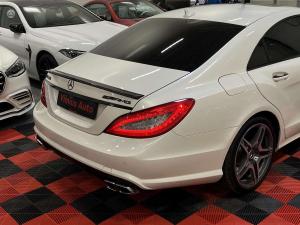 Balts Mercedes-Benz cls-63-amg 2014 Viļņa, ar dzinēja tilpumu 5.46 L un nobraukumu 77 tūkst. km par 38900 €, foto 10 vietnē AUTOMOTO.COM.LV