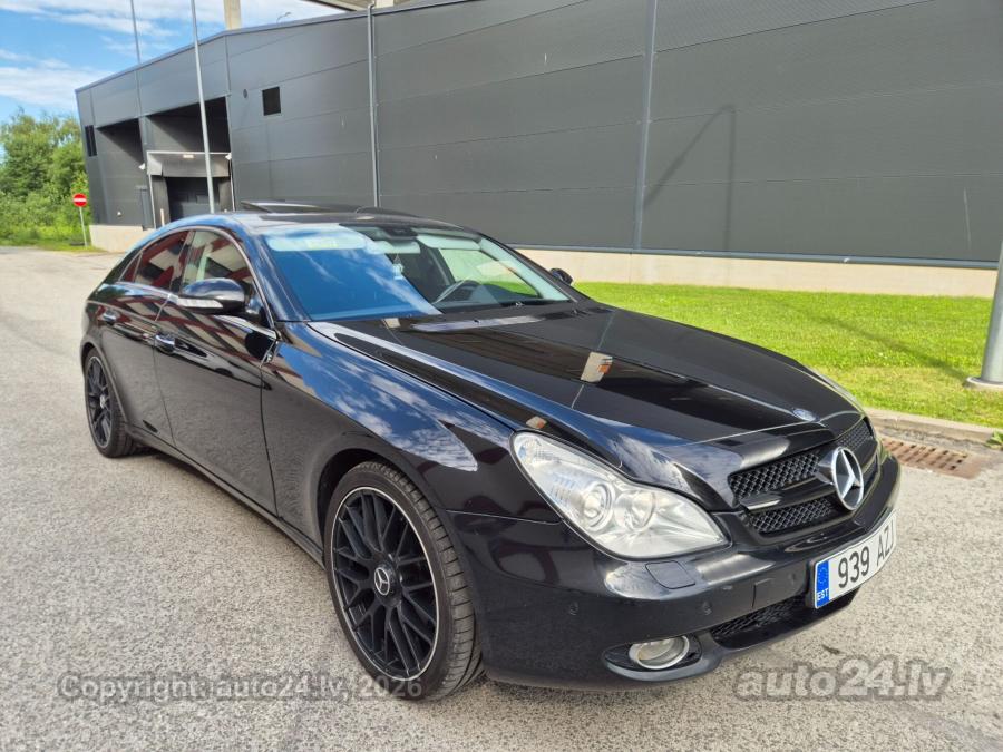 Melns Mercedes-Benz CLS-Class 2005 Tallina, ar dzinēja tilpumu 3.50 L un nobraukumu 250 tūkst. km par 5500 €, foto 4 vietnē AUTOMOTO.COM.LV