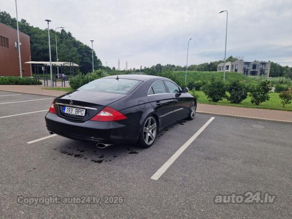 Black Mercedes-Benz CLS-Class 2005 in Tallinn, with an engine capacity of 3.50 L and mileage of 576 thousand km for 4000 €, photo 3 on AUTOMOTO.COM.LV
