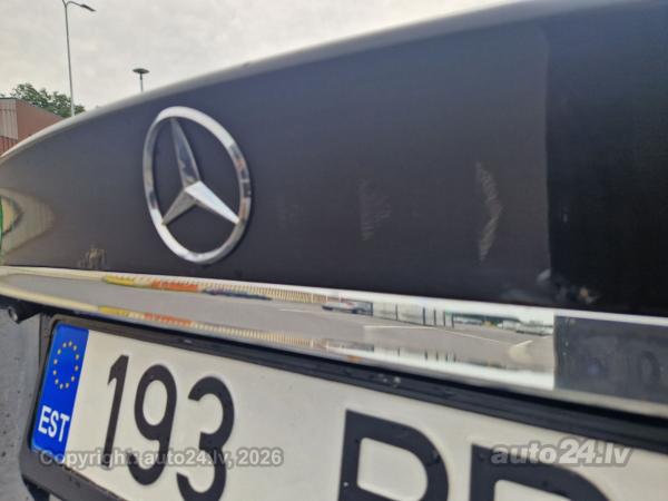 Black Mercedes-Benz CLS-Class 2005 in Tallinn, with an engine capacity of 3.50 L and mileage of 576 thousand km for 4000 €, photo 9 on AUTOMOTO.COM.LV