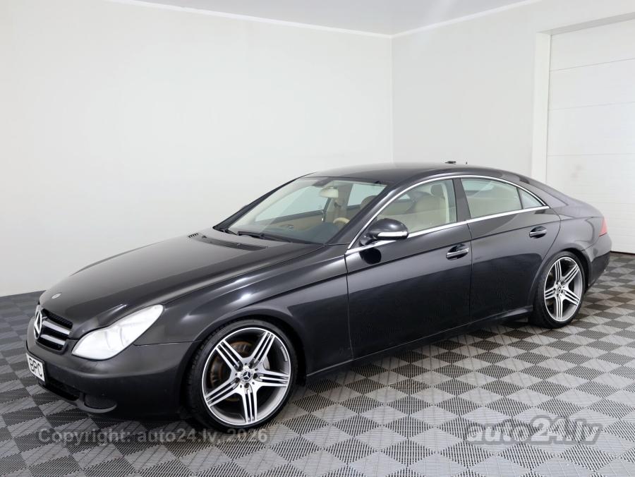 Melns Mercedes-Benz CLS-Class 2005 Tallina, ar dzinēja tilpumu 3.50 L un nobraukumu 298 tūkst. km par 1999 €, foto 3 vietnē AUTOMOTO.COM.LV