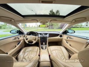 Melns Mercedes-Benz CLS-Class 2005 Tallina, ar dzinēja tilpumu 5.00 L un nobraukumu 320 tūkst. km par 5800 €, foto 7 vietnē AUTOMOTO.COM.LV