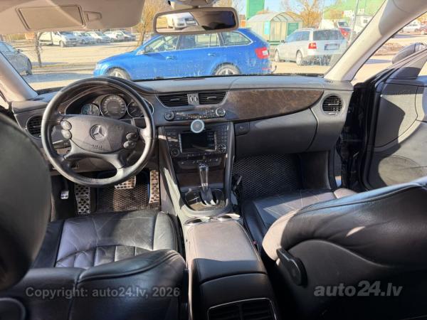 Melns Mercedes-Benz CLS-Class 2006 Tartu, ar dzinēja tilpumu 3.00 L un nobraukumu 317 tūkst. km par 6000 €, foto 3 vietnē AUTOMOTO.COM.LV