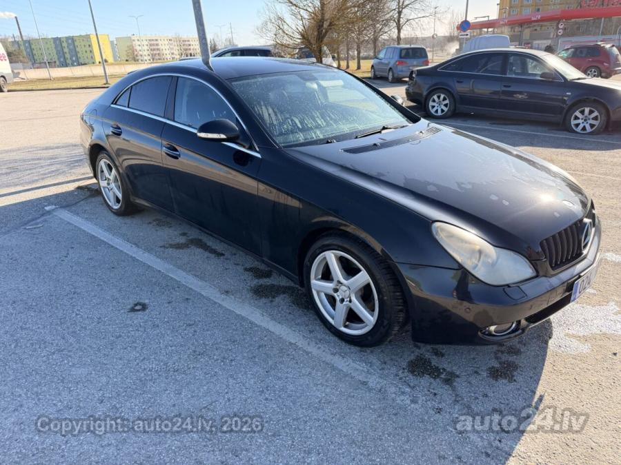 Melns Mercedes-Benz CLS-Class 2006 Tartu, ar dzinēja tilpumu 3.00 L un nobraukumu 317 tūkst. km par 6000 €, foto 2 vietnē AUTOMOTO.COM.LV