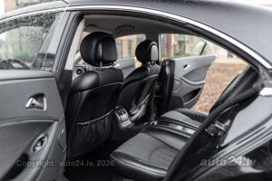 Melns Mercedes-Benz CLS-Class 2006 Tallina, ar dzinēja tilpumu 3.00 L un nobraukumu 342 tūkst. km par 3290 €, foto 10 vietnē AUTOMOTO.COM.LV