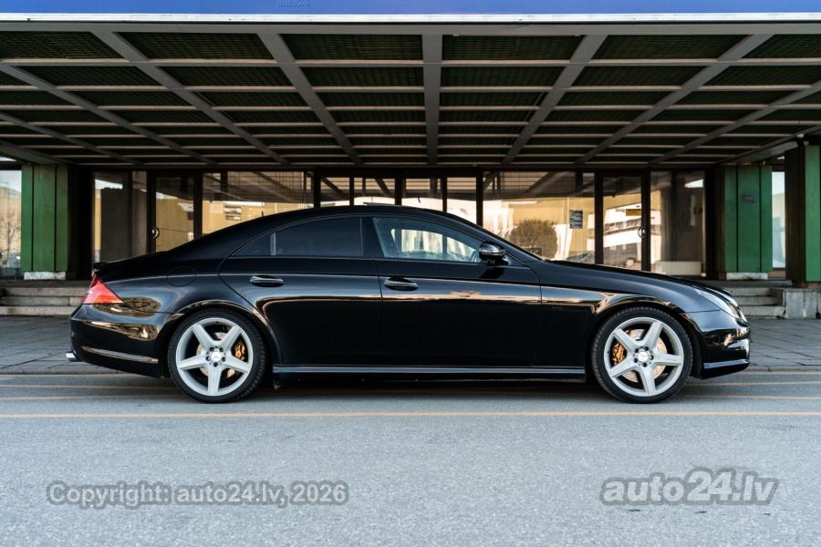 Melns Mercedes-Benz CLS-Class 2006 Tallina, ar dzinēja tilpumu 5.40 L un nobraukumu 244 tūkst. km par 20000 €, foto 6 vietnē AUTOMOTO.COM.LV