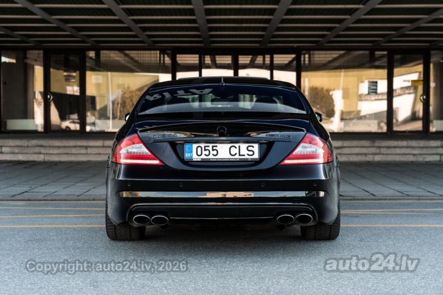 Melns Mercedes-Benz CLS-Class 2006 Tallina, ar dzinēja tilpumu 5.40 L un nobraukumu 244 tūkst. km par 20000 €, foto 9 vietnē AUTOMOTO.COM.LV